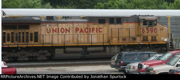 UP 6590, engineer's side view, DPU mode